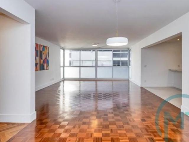 Imperdível! Apartamento à venda na Consolação, SP: 3 quartos, 2 suítes, 1 sala