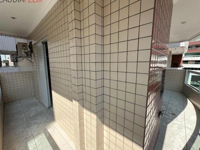 Imperdível Apartamento à Venda na Guilhermina: 1 Quarto, 1 Suíte, 2 Salas, 1 Banheiro e Vaga de Gara