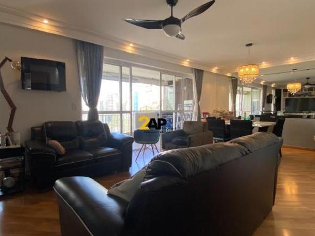Imperdível apartamento à venda na Vila Andrade, São Paulo SP: 3 quartos, 3 suítes, 4 banheiros, 2 va