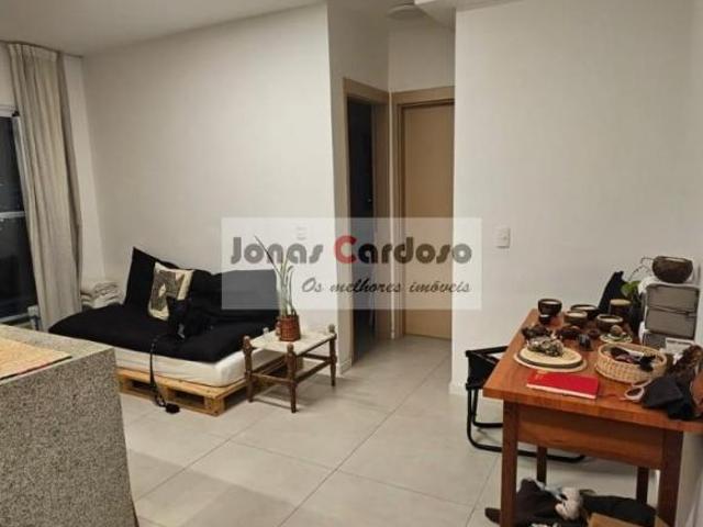 Imperdível! Apartamento à venda na Vila Oliveira, Mogi das Cruzes SP com 2 quartos, 1 sala, 1 banhei
