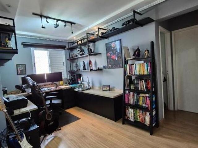 Imperdível: Apartamento com 83 m², 2 quartos, 1 suíte, sala estendida, 2 vagas cobertas no Practice