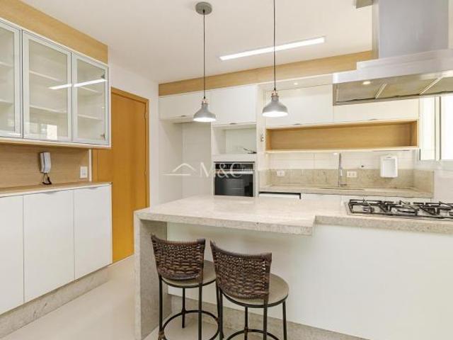 Imperdível: Apartamento com 129 m², 3 quartos sendo 1 suíte à venda no bairro Ecoville