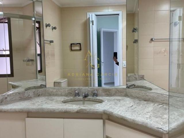 Imperdível apartamento de luxo com 3 suítes na Vila Luis Antônio, Guarujá SP: 170m², 2 vagas de gara