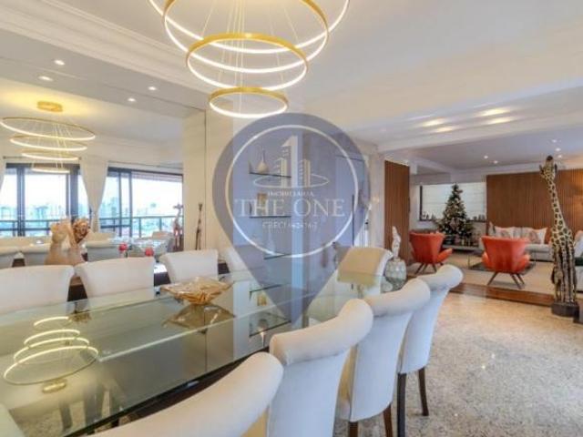 Imperdível apartamento de luxo com 4 suítes e 4 vagas no Bosque da Saúde, São Paulo SP!