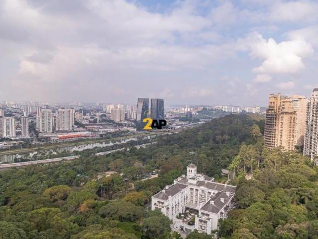 Imperdível: Apartamento de luxo com 6 quartos e 5 suítes no Jardim Fonte do Morumbi, São Paulo SP!