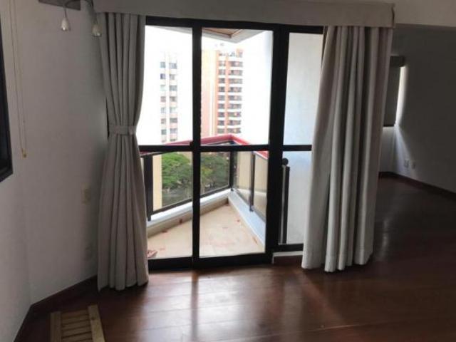 Imperdível: Apartamento de Luxo em Moema com 3 Suítes e 3 Vagas de Garagem em São Paulo SP!
