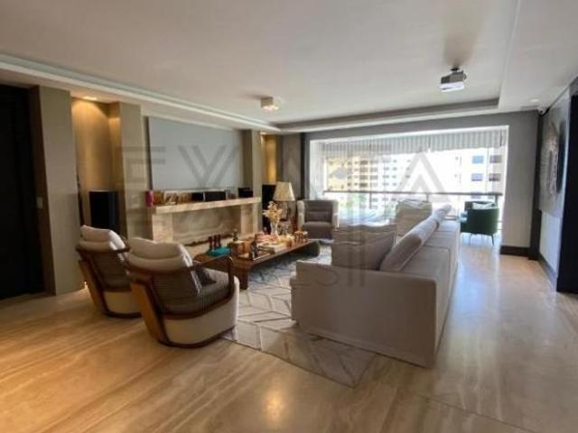 Imperdível: Apartamento de Luxo em Real Parque com 3 Suítes e 6 Salas São Paulo SP