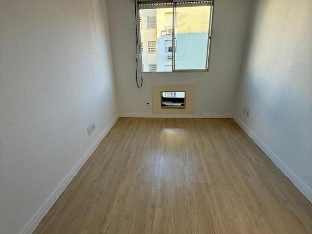 Imperdível! Apartamento de 2 Quartos com Elevador