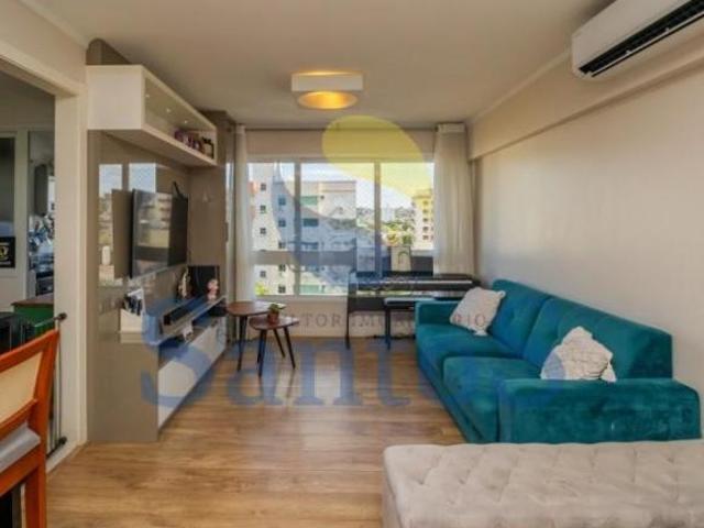 Imperdível! Apartamento de 2 quartos com suíte e 2 vagas cobertas no Partenon, Porto Alegre RS. Apro