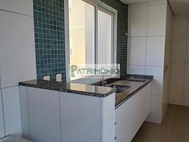 Imperdível: Apartamento de 2 quartos no Edifício Matheus Battocchio, Jaguariúna SP! Suíte, 2 salas