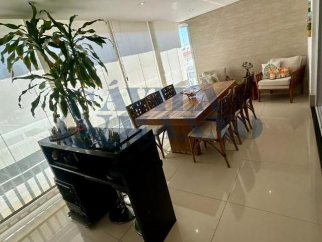 Imperdível: Apartamento de 3 quartos e 2 suítes na Mooca, São Paulo SP, com 103m² e 2 vagas de garag