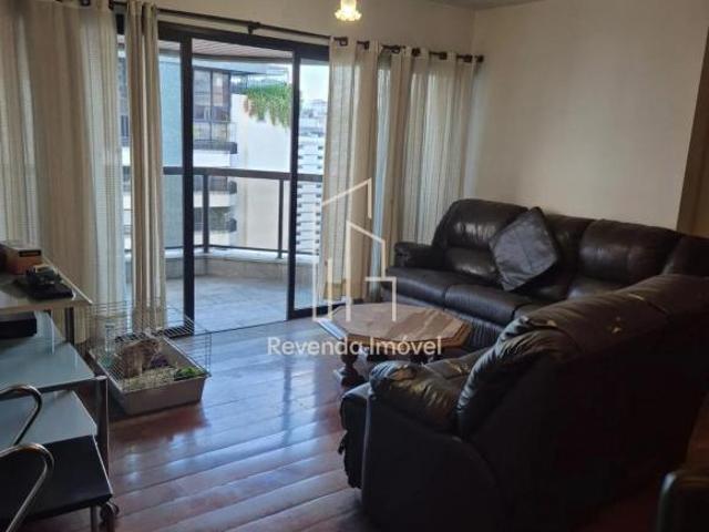 Imperdível: Apartamento de 4 quartos com 2 suítes e 3 vagas na Colônia, São Paulo. Agende sua visita