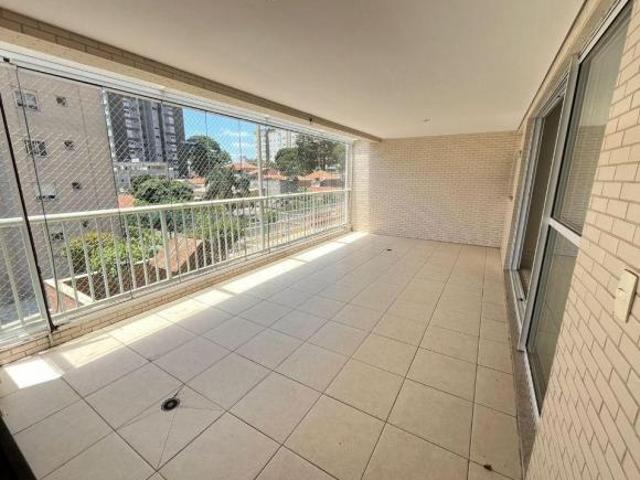 Imperdível! Apartamento de 4 quartos na Vila Gumercindo, São Paulo SP: 2 suítes, 2 salas, 4 banheiro