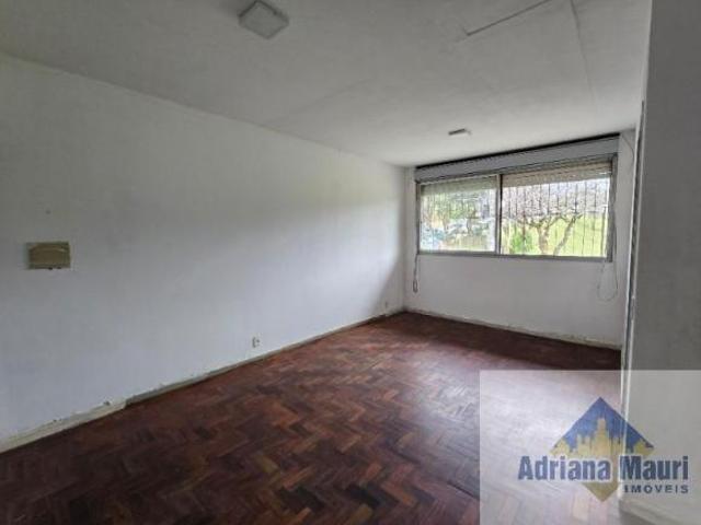 Imperdível apartamento JK à venda em Porto Alegre RS, bairro Parque Santa Fé: 1 quarto, 1 sala, 1 ba