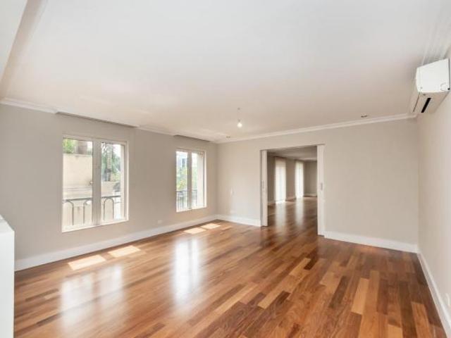 Excelente apartamento para venda em Jardim Paulista com 4 quartos, sendo 4 suítes, 385m² urban#W6V
