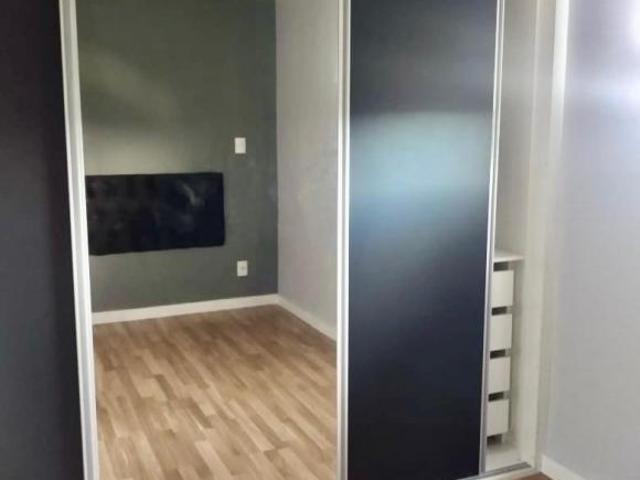 Versátil apartamento para venda em Lapa com 3 quartos, sendo 1 suíte, 70m²