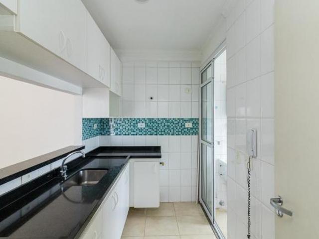 Elegante apartamento para venda em Lapa com 2 quartos, sendo 1 suíte, 56m²