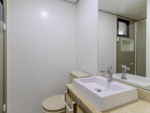Versátil apartamento para venda em Moema com 2 quartos, sendo 1 suíte, 63m² remaxares#B1NKN