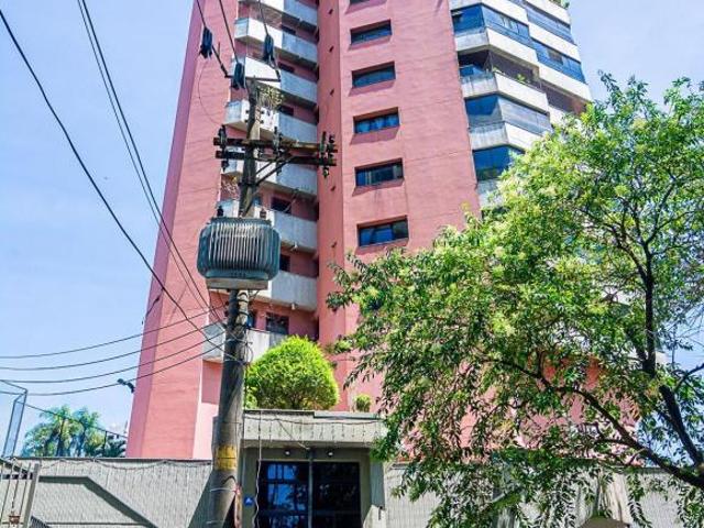 Confortável apartamento para venda em Morumbi com 4 quartos, sendo 3 suítes, 241m² remaxares#R82TV