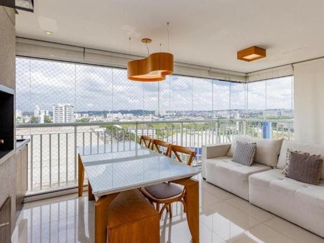 Aconchegante apartamento para venda em Santo Amaro com 2 quartos, 65m²