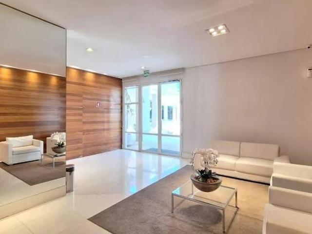 Agradável apartamento para venda em Parque Industrial Tomas Edson com 3 quartos, sendo 1 suíte, 167m