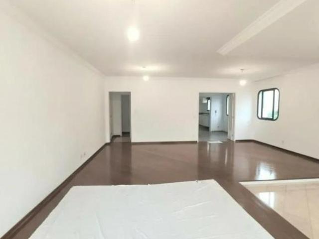 Atraente apartamento para venda em Perdizes com 4 quartos, sendo 4 suítes, 207m²