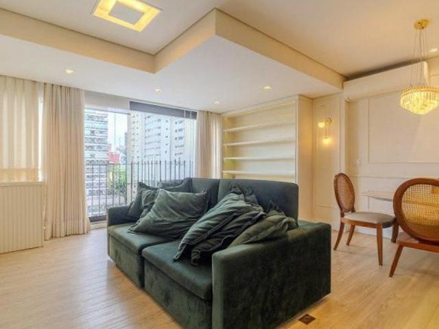Aconchegante apartamento para venda em Pinheiros com 2 quartos, sendo 1 suíte, 70m²