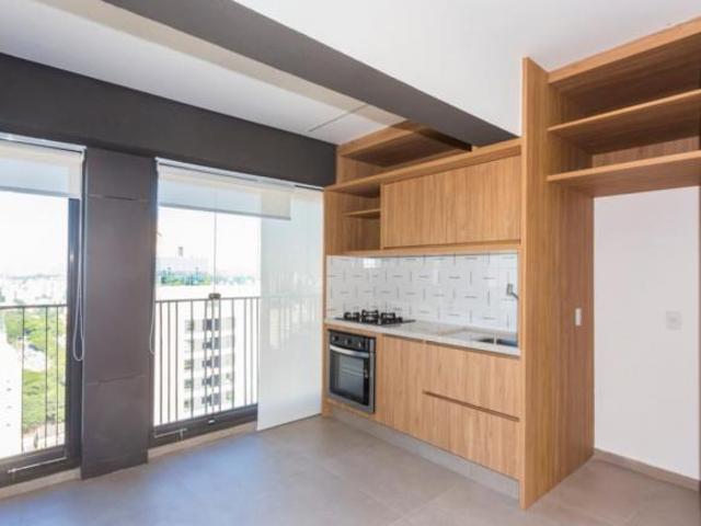 Agradável apartamento para venda em Pinheiros com 2 quartos, sendo 2 suítes, 69m²