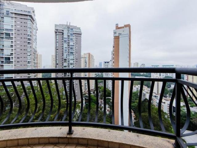 Atraente apartamento para venda em Vila Andrade com 3 quartos, sendo 3 suítes, 158m² remaxares#X6R