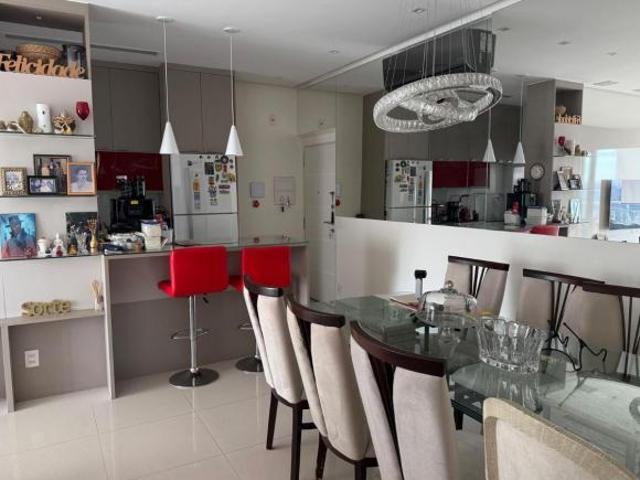 Versátil apartamento para venda em Vila Andrade com 3 quartos, sendo 1 suíte, 96m²
