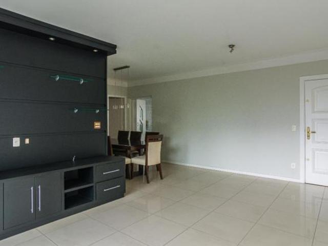 Imperdível apartamento para venda em Vila Andrade com 3 quartos, sendo 1 suíte, 123m²