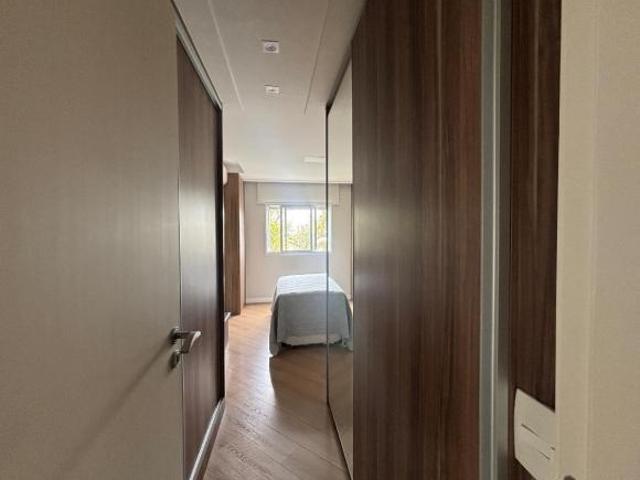 Agradável apartamento para venda em Vila Gumercindo com 4 quartos, sendo 1 suíte, 137m² sergio oli