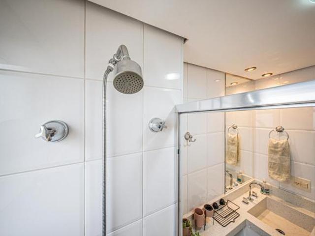 Agradável apartamento para venda em Vila Ipojuca com 3 quartos, sendo 3 suítes, 130m² remaxmonarca