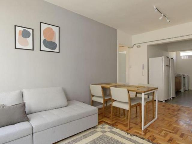 Funcional apartamento para venda em Vila Mariana com 4 quartos, sendo 2 suítes, 110m²