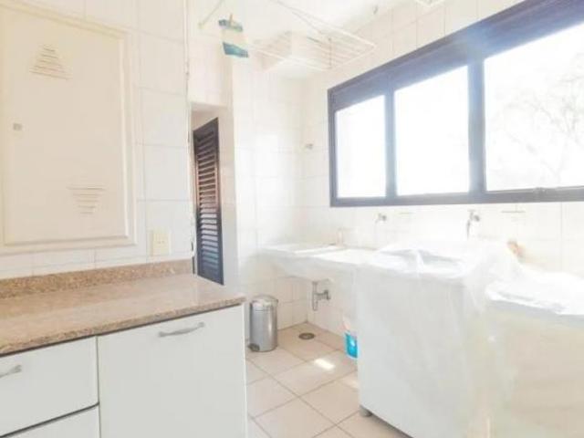 Elegante apartamento para venda em Vila Mariana com 3 quartos, sendo 3 suítes, 210m² urban#C728V