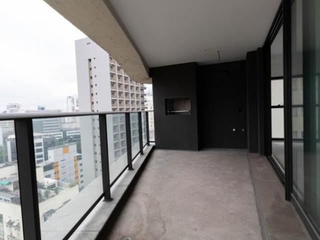 Versátil apartamento para venda em Vila Olímpia com 3 quartos, sendo 3 suítes, 152m²