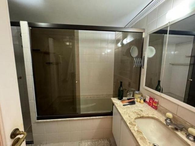 Sensacional apartamento para venda em Campo Belo com 4 quartos, sendo 2 suítes, 194m² remaxempire#