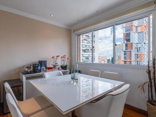 Excelente apartamento para venda em Itaim Bibi com 3 quartos, sendo 1 suíte, 132m² cassiofilho#T01