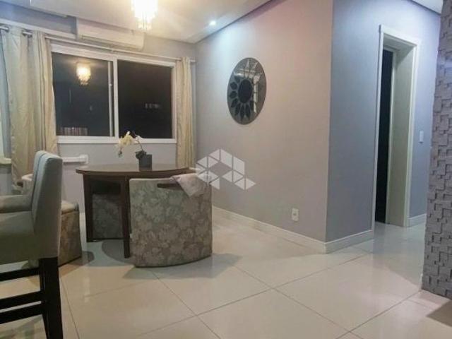 Imperdível Apartamento totalmente mobiliado com 2 Dormitórios, 1 Vaga Coberta no Moradas Club Bairro