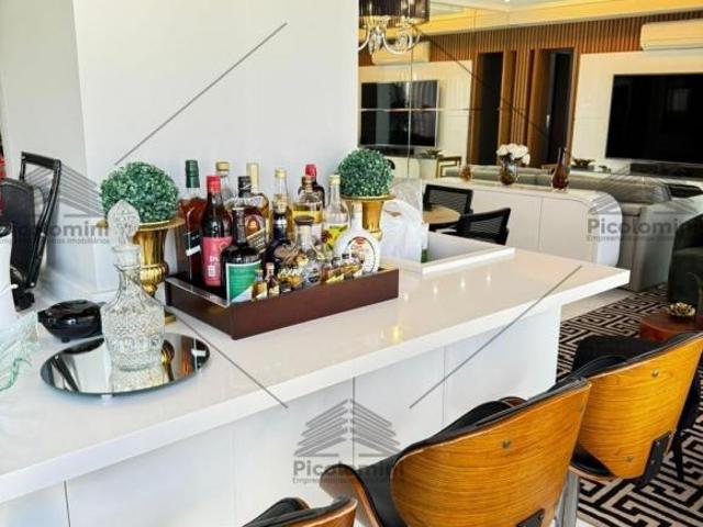 Imperdível Apartamento totalmente mobiliado 3 Suítes, 2 Salas, 5 Banheiros, varanda gourmet, ar con
