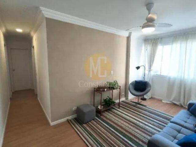 IMPERDÍVEL! Apê Reformado + Mobiliado|2 Quartos| Andar Alto| Sol da Manhã