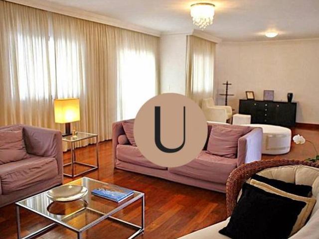 Melhor investimento: Apt. de 186m² no melhor lugar do Tatuapé com 3 suítes, 2 vagas, 2 aptos. por an
