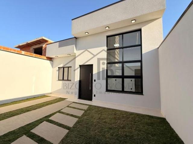 Imperdível bela casa à venda em Indaiatuba SP, Jardim Bom Sucesso: 3 quartos, 1 suíte, 2 salas, 2 ba