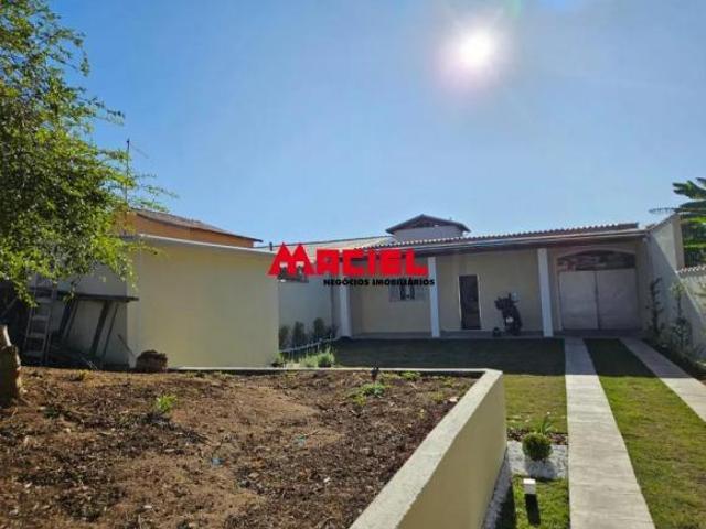 Imperdível! Casa 3 Dormitórios Reformada em Parque Nova Esperança 500 m² de Terreno