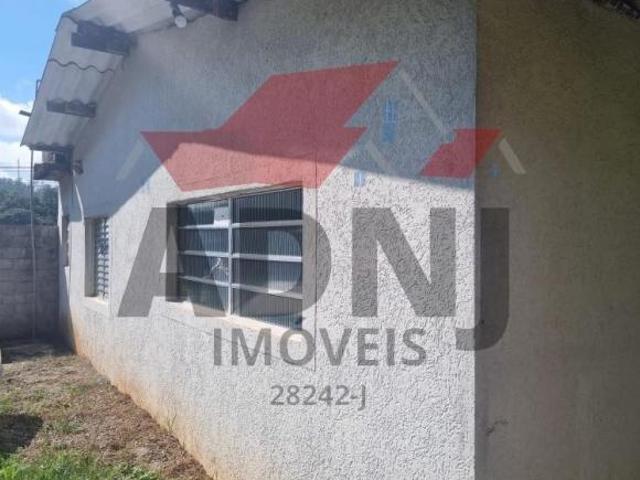 Imperdível! Casa com 1 quarto, 1 suíte e 3 banheiros à venda em São Lourenço da Serra SP