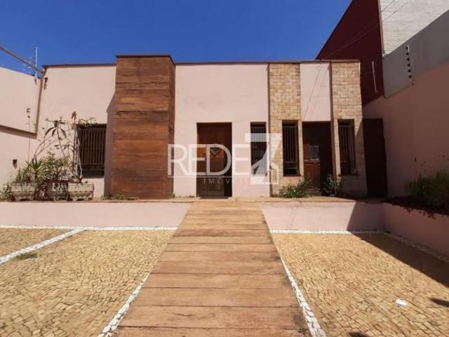 Imperdível casa comercial à venda em Campinas SP, bairro Jardim Flamboyant! 4 quartos, 9 salas, 9 ba