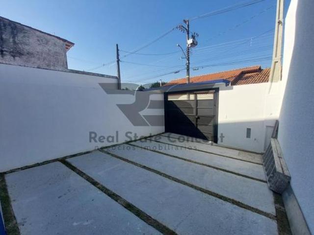 Imperdível! Casa à venda com piscina em Caraguatatuba SP, bairro Porto Novo. 3 quartos, 1 suíte, 1 s