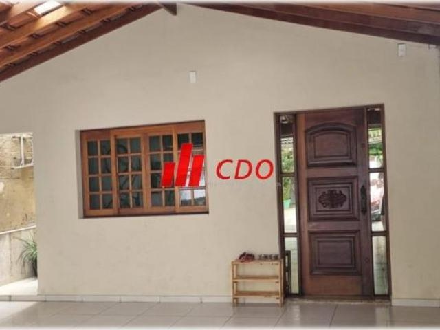 Imperdível casa a venda Condomínio Jardim Ely na Vila Prel,3 Suítes 2 Salas, espaço gourmet 4 Banhei