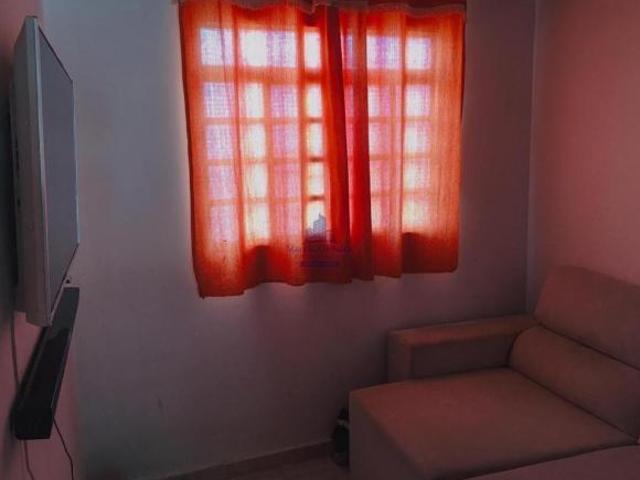 Imperdível: Casa à venda em Taubaté SP, bairro Cecap, 3 quartos, 1 sala, 2 banheiros, 2 vagas de gar