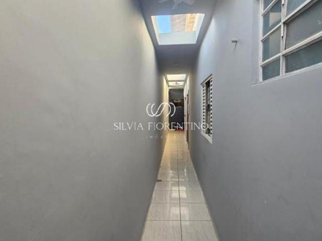 Imperdível Casa à Venda em Taubaté SP, Bairro Parque Piratininga! 2 Quartos, 1 Suíte, 1 Sala, 2 Banh